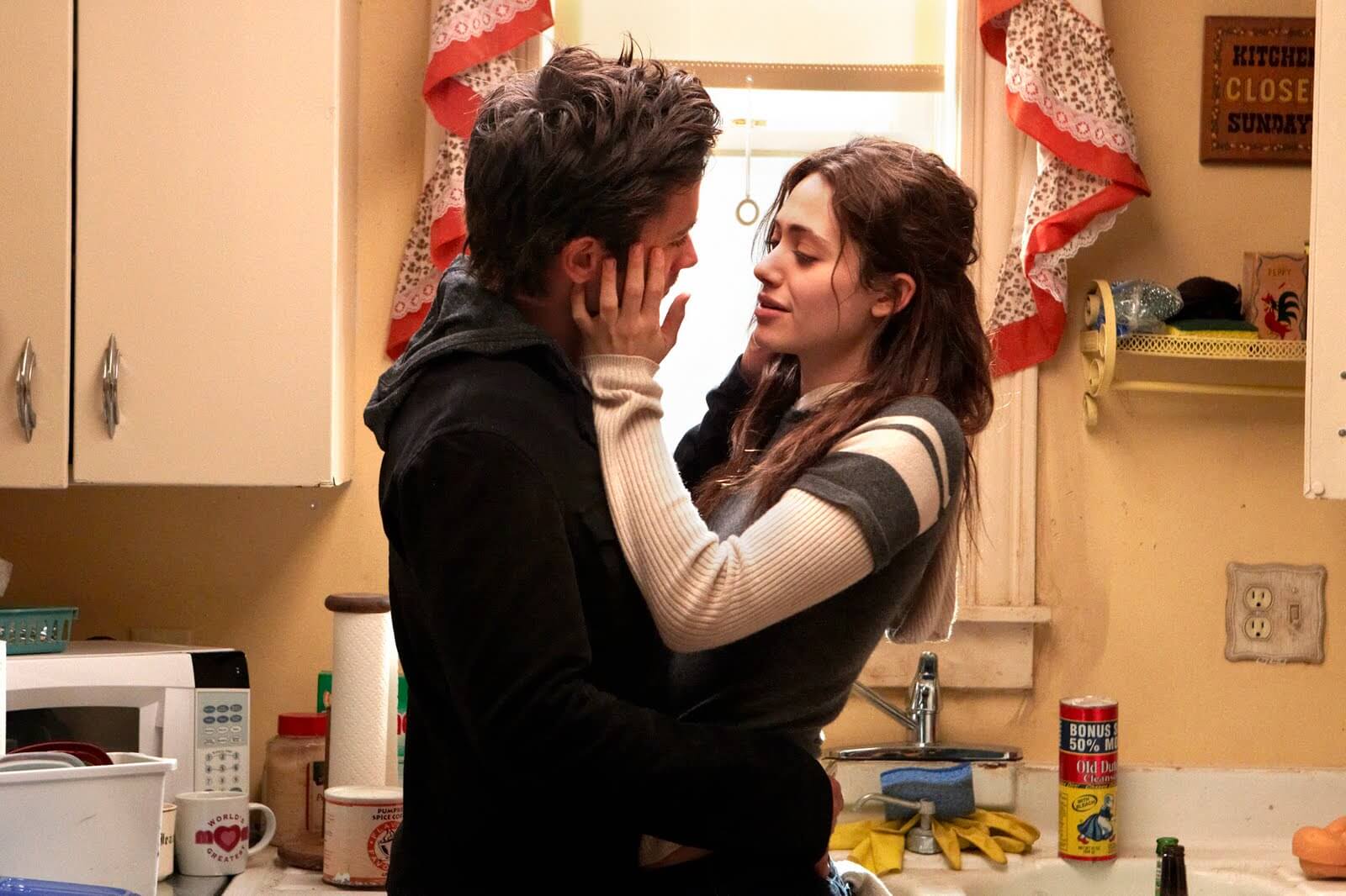 Shameless Fiona Boyfriends List - Get ready to dive